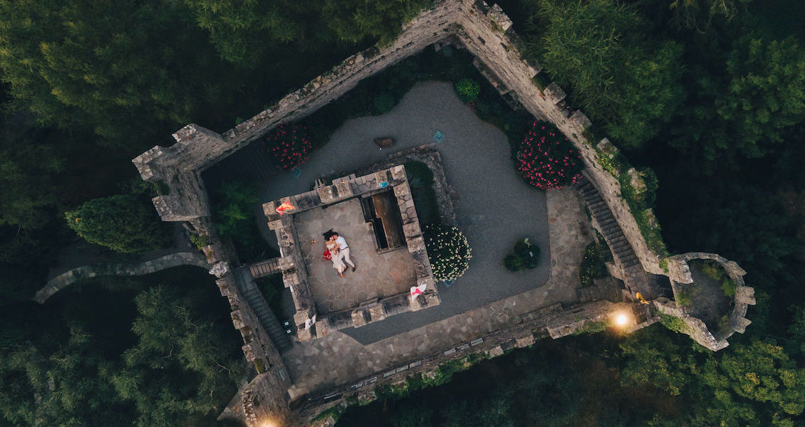 Romantic Wedding Proposal Lake Como | Proposal at a Castle in Italy